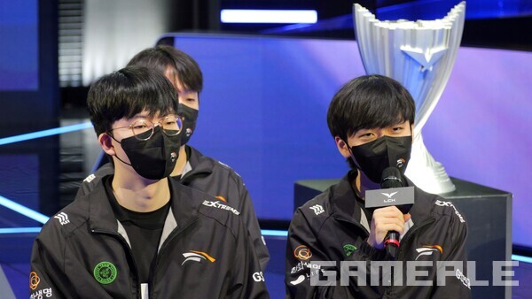 [LCK] '포핏', 'V11', '최초 우승'... 꿈이 교차한 결승 미디어데이